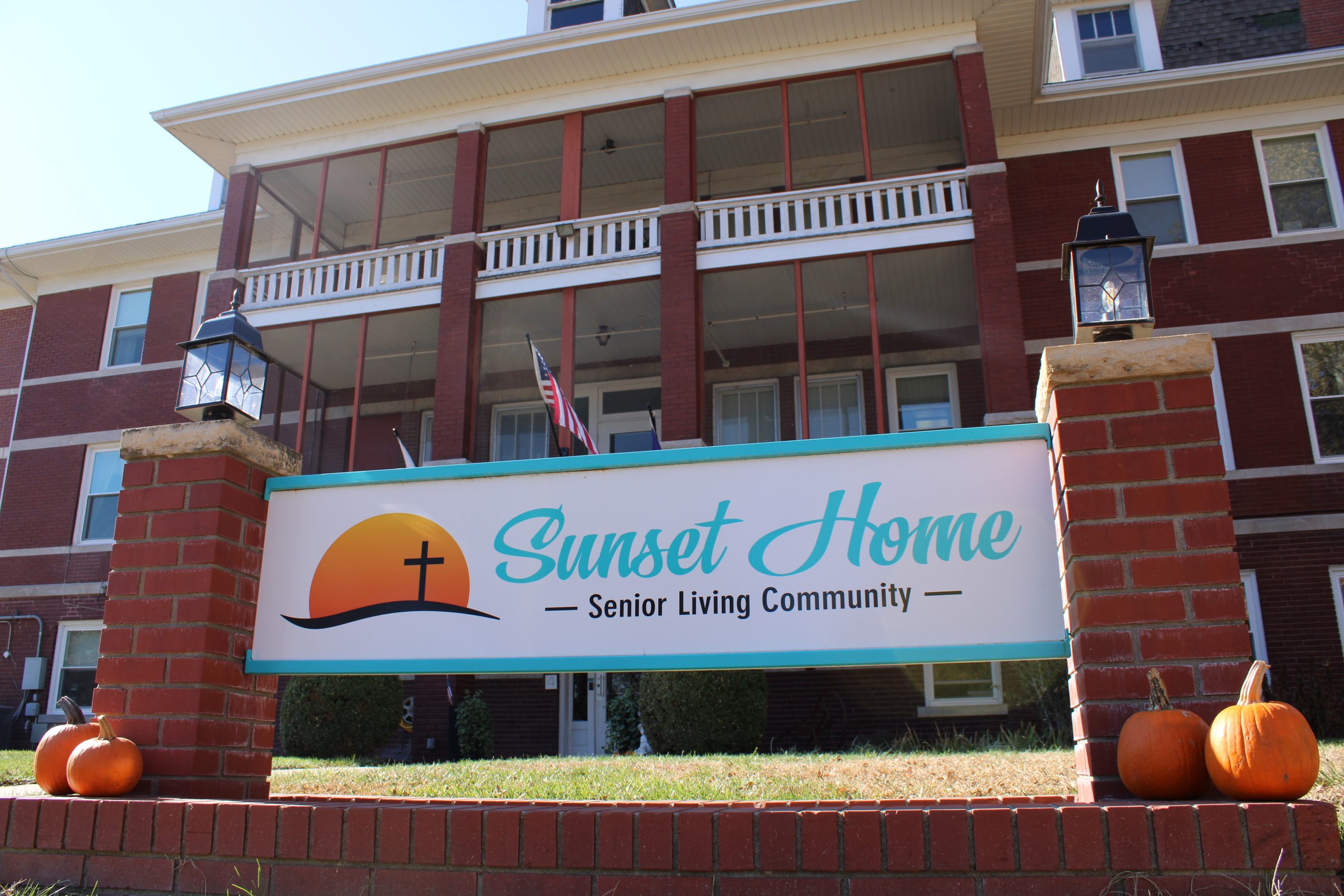 Visits & Tours – Sunset Home